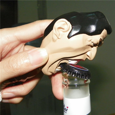 Bottle opener 3D Suarez beer bottle opener teeth World Cup souvenirs creative gifts
