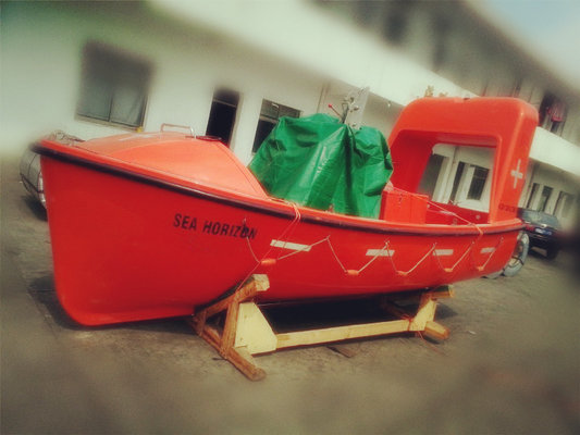 Inboard Desisel Engine EC Certificate Marine rescue boat equipment solas For 6 persons In china