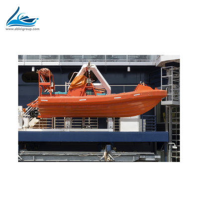 RS 5M 25 persons F.R.P. totally enclosed life boat 5.9M free fall lifeboat  rescue boat with davit for good prices