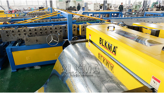 FACTORY U SHAPE SUPER AUTO DUCT MACHINE LINE 5 ON SALE
