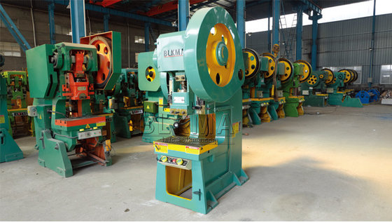 punching machine for duct corner