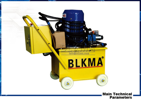 Full auto hydraulic metal sheet riveting machine