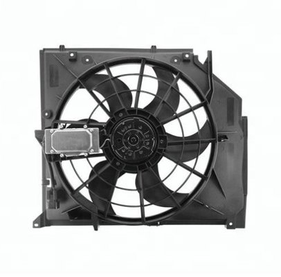 ventola di raffreddamento automobilistica 400W per BMW 17117561757 ventole di raffreddamento elettriche automatiche