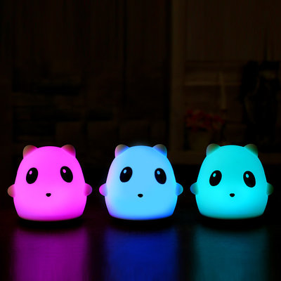 2018 Rechargeable Panda pat light  led Silicon night light with colorful lighting supplier