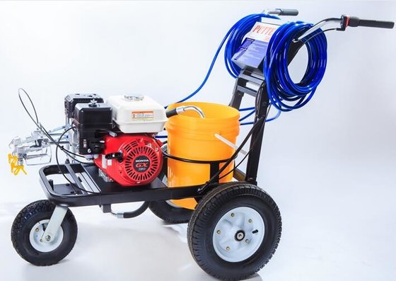 Putian Airless Paint Road Line Marking Machine With Simple Guide Mark System