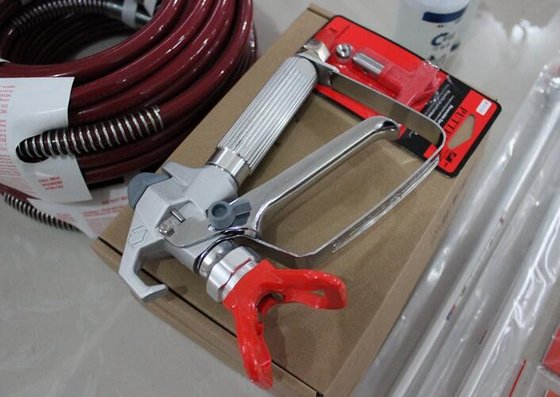 248 Bar  3596psi Airless Paint Sprayer Gun For Spraying Latex Lacquer