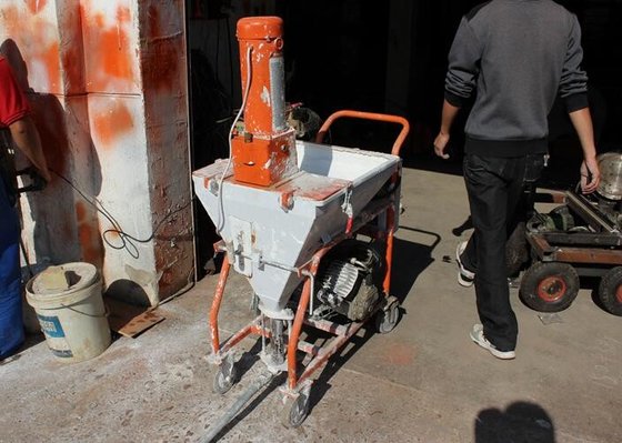 4HP Cement Mortar Plastering Machine Smooth Surface Finishing Without Delay