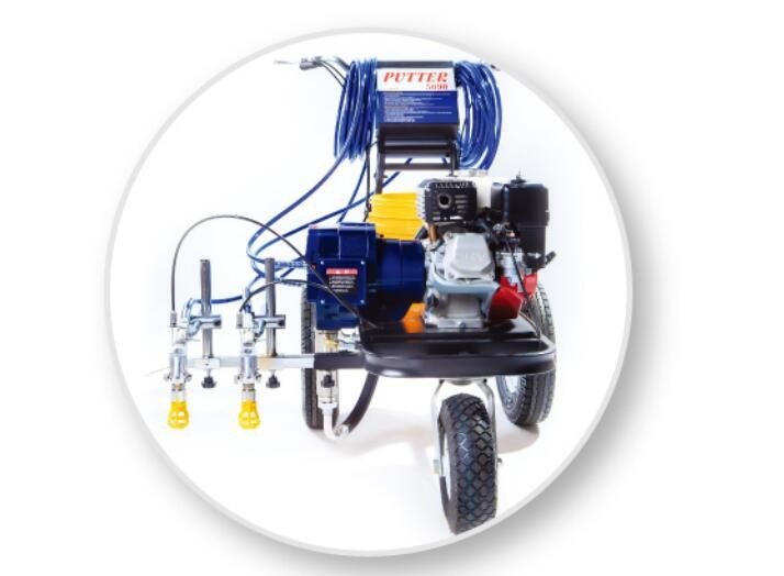 Spray Line Marking Machine For 2-Guns Professional Stripers , Road Painting Equipment