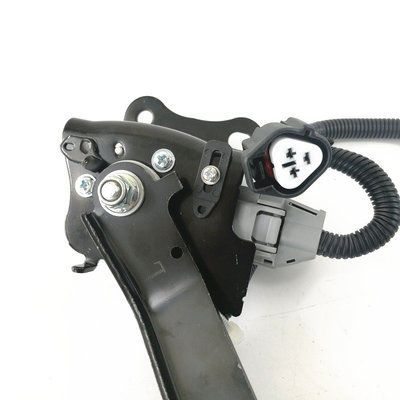 Front Suspension Height Control Level Sensor For Toyota Land Cruiser J100 J105 Lexus LX470 supplier