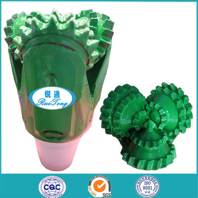 Mill tooth tricone bit,roller cone bit,steel tooth tricone bit,tricone rock bit