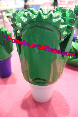 Mill tooth tricone bit,roller cone bit,steel tooth tricone bit,tricone rock bit
