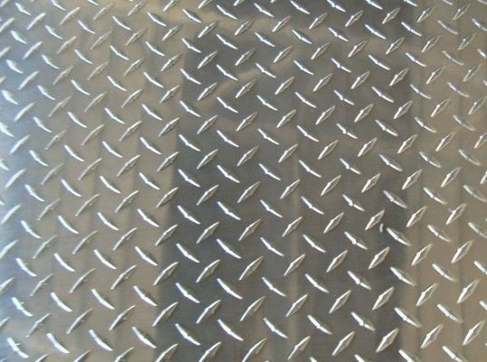 Color Coated Polished Aluminum Checkered Sheet Thickness 1.5mm - 6mm , Diamond Plate Sheets
