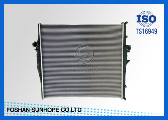 Volvo Reconditioned Car Radiators Aluminium Core 910*81mm Tank Easy Installation