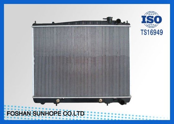 Manual Vehicle Nissan Car Radiator 26mm , Nissan Frontier Radiator 25-30% Cooling
