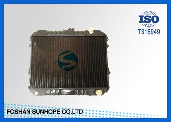 TOY198 Auto Cooling Toyota Car Radiator , 16mm Toyota Hilux Radiator Replacement 32MT