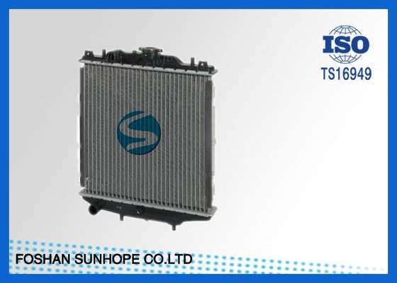 Cross - Flow Suzuki Car Radiator 6500 RPM Fans OEM 17700-60D40 / 60D41 High Quality Weld ALTO MAN