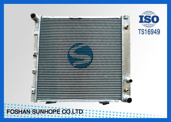 Coolant Restriction Automotive Aluminium Radiators 518.5*55mm Tank No Glitches Fin