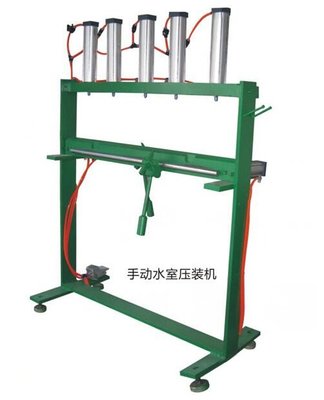 Manual Water Tank Assembly Radiator Machine High Efficiency Easy Operated
