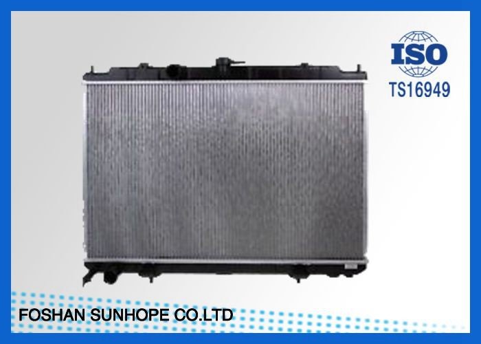 Inlet 35mm Nissan X Trail Radiator MT OEM 21410-8H900 Plastic Tank Silver Color