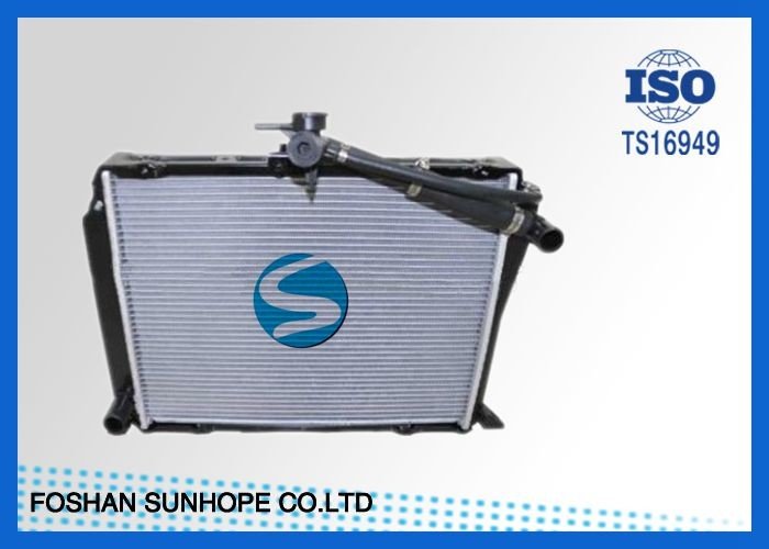 Anti - Rust Toyota Car Radiator , Oil Cooling Toyota Hiace Radiato 6/40AT PA