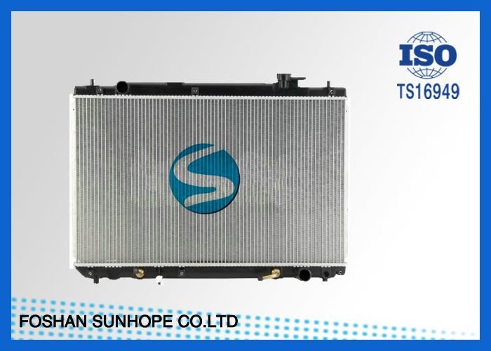 10W/15W Toyota Car Radiator No Epoxy , Car Parts Radiator Multi - Louvered Fins