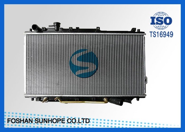 KIA Aluminium Auto Radiator 16/26mm Oil Cooler Plastic Tanks Rust  Resistant