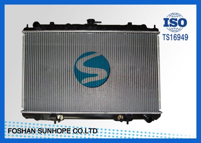 Inlet / Outlet 35mm Nissan Car Radiator , Nissan Maxima Radiator 713*47.5mm Tank