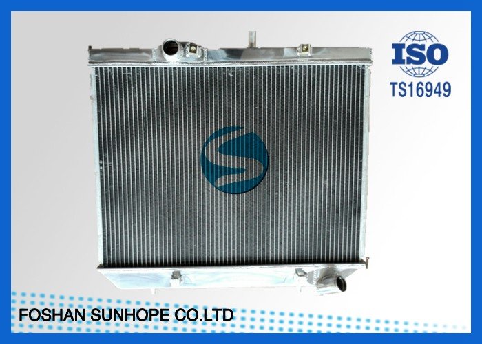 Heating Full Aluminum Radiator , Silver BENZ MT Aluminum Radiator With Electric Fan 
