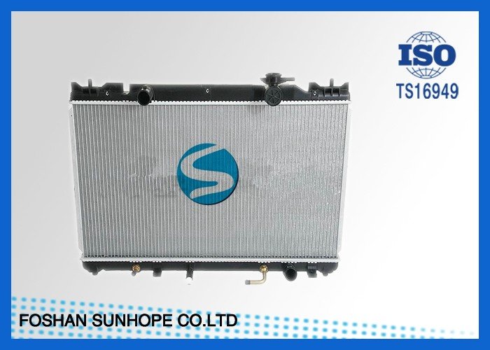AT / MT Toyota Camry ACV30 2003 Plastic Aluminum Car Radiator OEM 16400-28280 TOY013/14