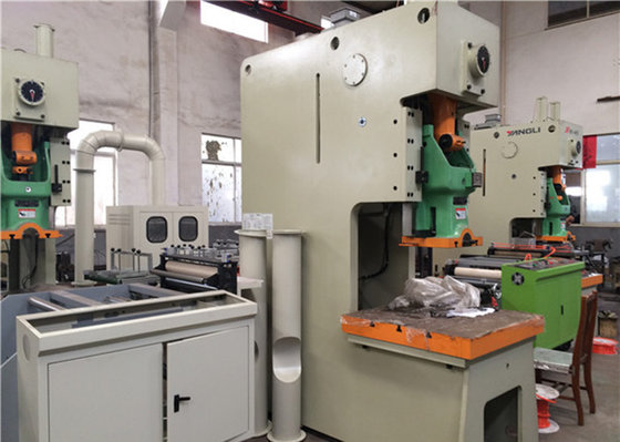 Feeding Accuracy Aluminium Foil Container Making Machine 110 Ton High Speed