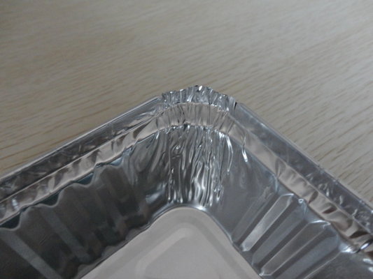 Half Aluminum Foil Container / Aluminum Foil Tray Rectangle 650ml With Food Bakery