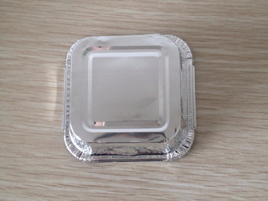 Kitchen Recycling Aluminum Foil Container In Mircowave Oven For Sauce