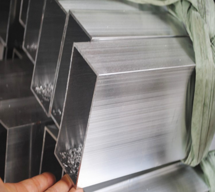 100mm x 50mm Aluminum Tubing for Industrial Usage 1.6mm Wall Thickness 6063 T5