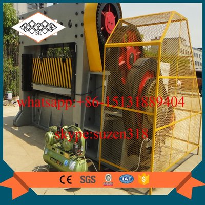 construction platform pedestrian walkway used expanded metal metal grating