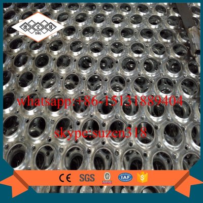 perforated safety grating / perf o grip / steel gratings for roof and floor
