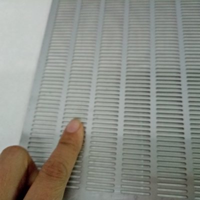 stainless steel 304 slotted perforated sheet metal mesh screens