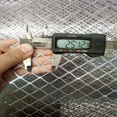 ASTM F1267 Steel Flattened Expanded Metal / steel raised stretch sheet