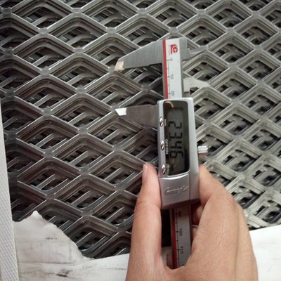America Standard 1-1/2" 4ft*8ft size FLAT EXPANDED METAL factory