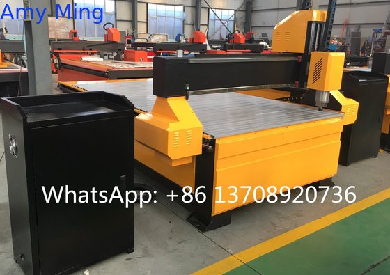 4x8 ft Automatic 3D Cnc Wood Carving Machine , 1325 Wood Working Cnc Router for Sale