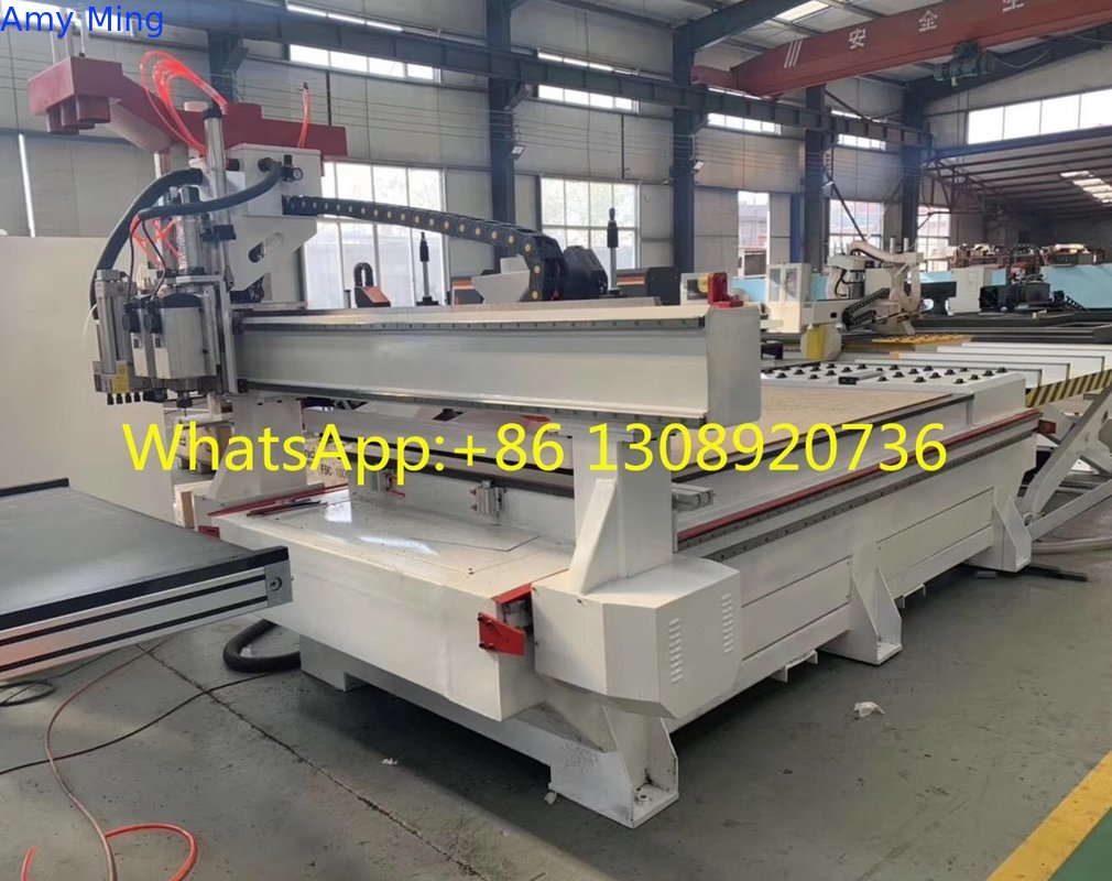 4x8 ft Automatic 3D Cnc Wood Carving Machine , 1325 Wood Working Cnc Router for Sale