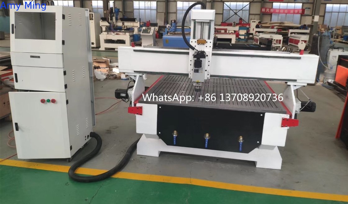 4x8 ft Automatic 3D Cnc Wood Carving Machine , 1325 Wood Working Cnc Router for Sale