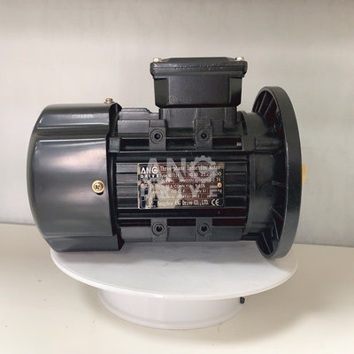 0.18kw 0.37kw 0.55kw 0.75kw 1.1kw 1.5kw 2.2kw 3kw 4kw 5.5kw 7.5kw Three Phase Induction AC Electric Pump Motor