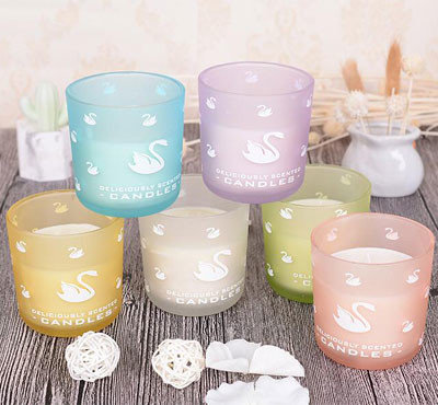 Wholesale Scented Soy Wax Glass Jar Candles With Flamingo Scrub Spray Pattern