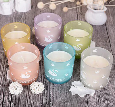 Wholesale Scented Soy Wax Glass Jar Candles With Flamingo Scrub Spray Pattern