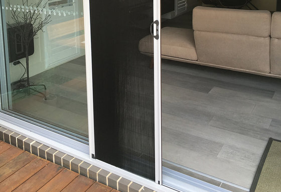 Aluminum Alloy Plisse Retractable Fly Screen Doors Easy Installation