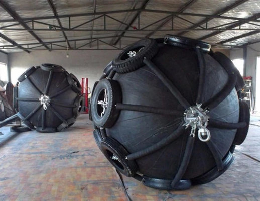 Floating Pneumatic Rubber Fender with Chain and Tyre Net supplier