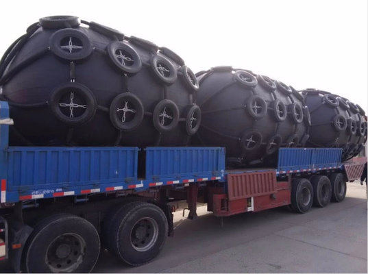 China Floating Pneumatic Rubber Fender with Chain and Tyre Net supplier