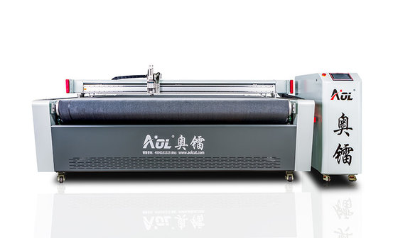 Fiberglass cutting machine