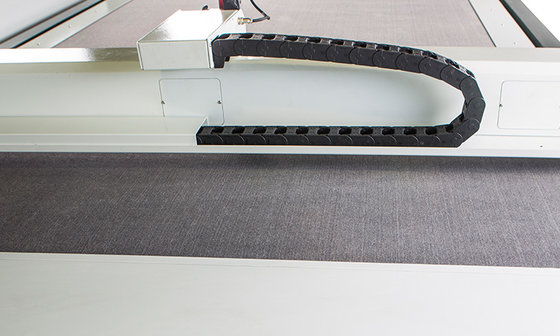 digital leather cutter