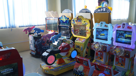 Kiddie Ride Simulator Motorcycle Arcade Machine Colorful And Cute Appearance
